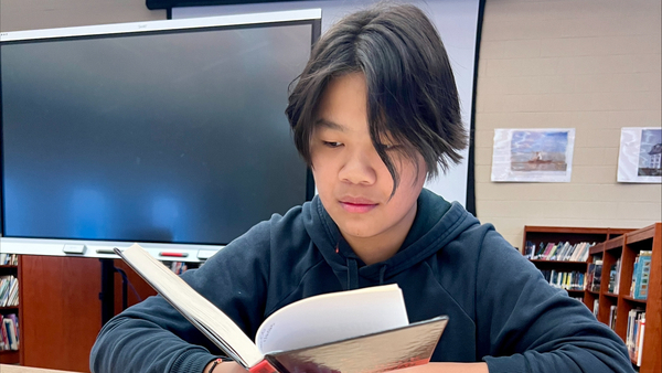 Media Center - Seneca Middle School